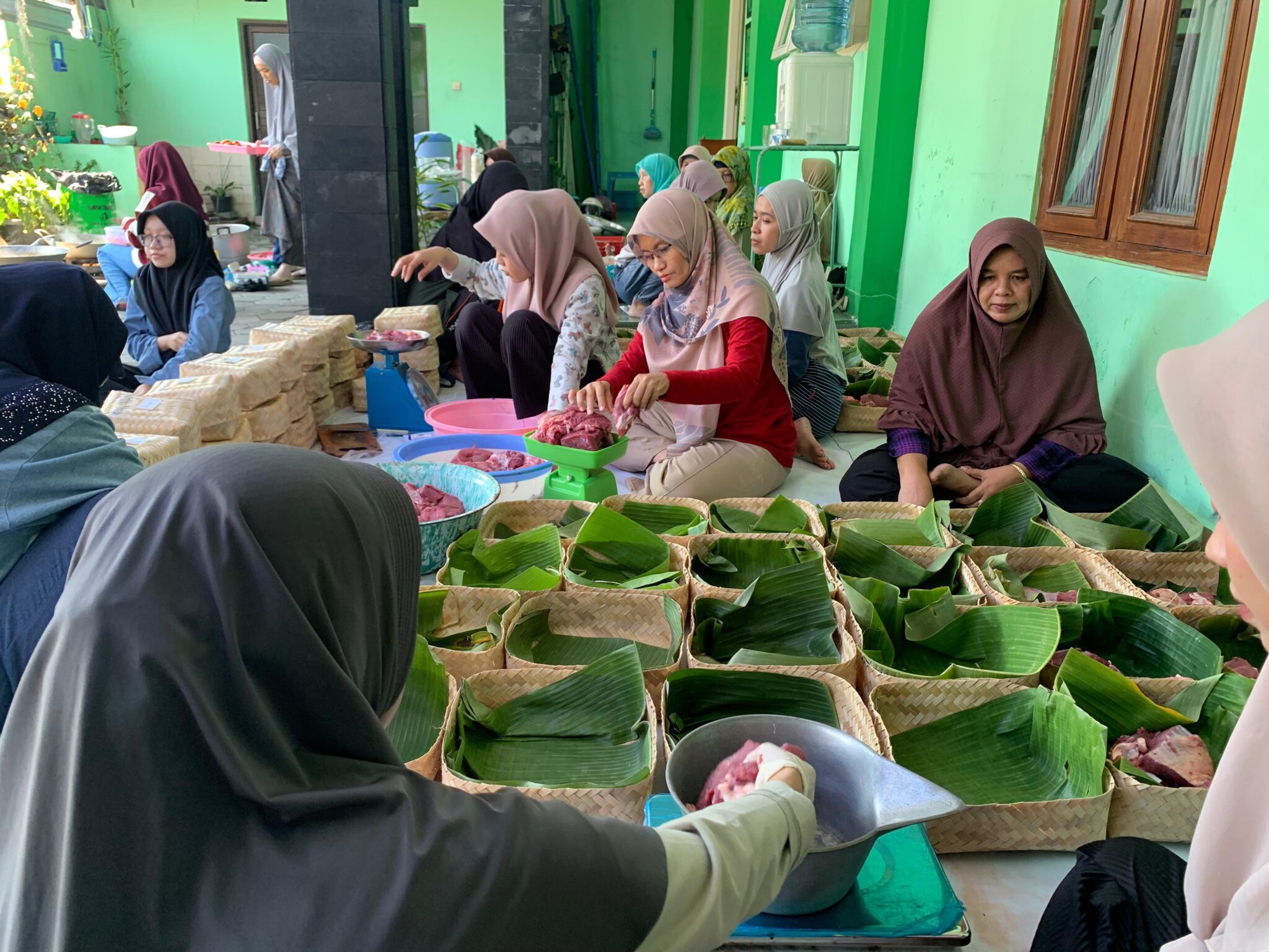 LDII Gedong Kuning Dukung Idul Adha Tanpa Plastik, Gunakan Besek Ramah ...